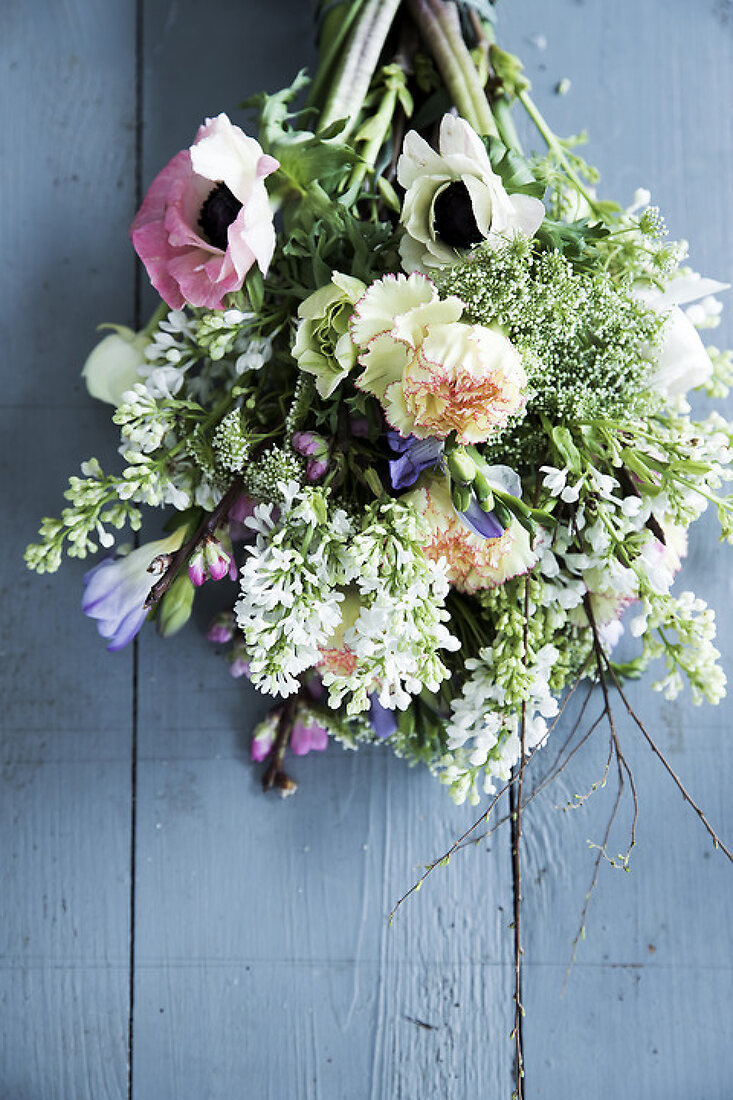 Pastel Spring Flowers – License Features – 12872442 House of Pictures